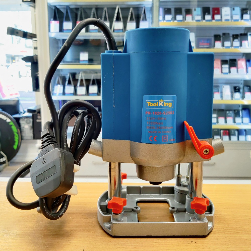 Like New Tool king router - 1020 Watts - Own4Less